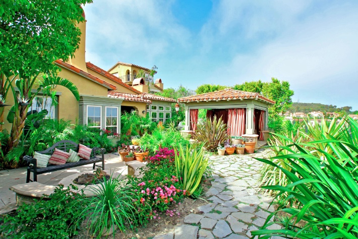 Old World Italian-style Villa in Newport Coast